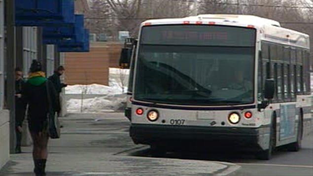 Transport en commun gratuit pour les aînés de Laval | ICI.Radio-Canada.ca