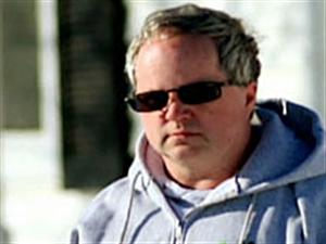 Accusé d'incitation au suicide | ICI.Radio-Canada.ca