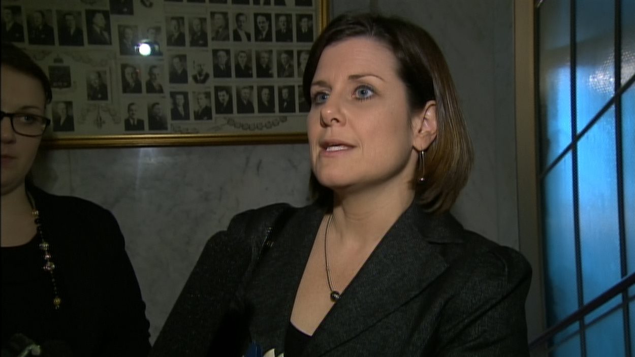 Femmes en politique : Québec hésite à légiférer | ICI.Radio-Canada.ca