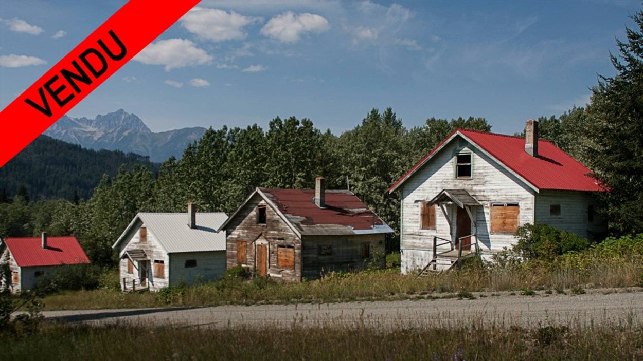 Vendu : un village minier abandonné de Colombie-Britannique | ICI.Radio ...