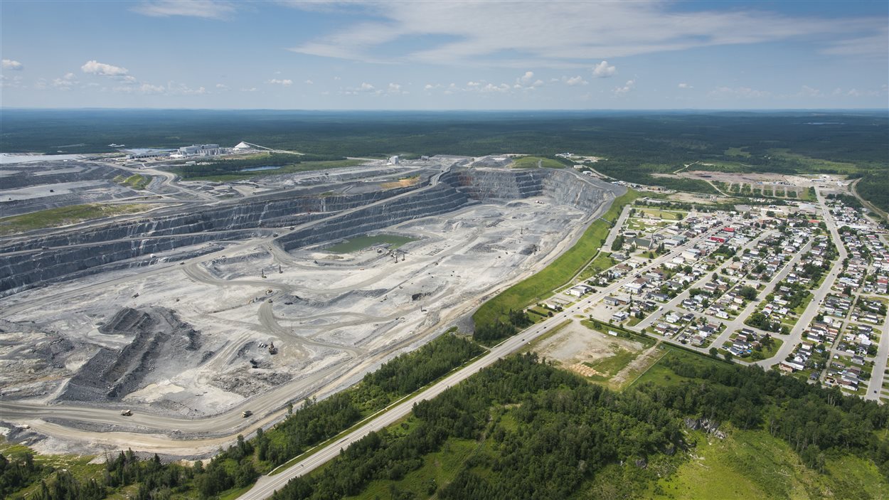 Canadian Malartic offre d'acheter toutes les résidences du quartier sud ...