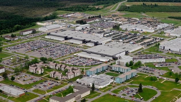 Portes ouvertes à la base militaire de Valcartier | ICI.Radio-Canada.ca